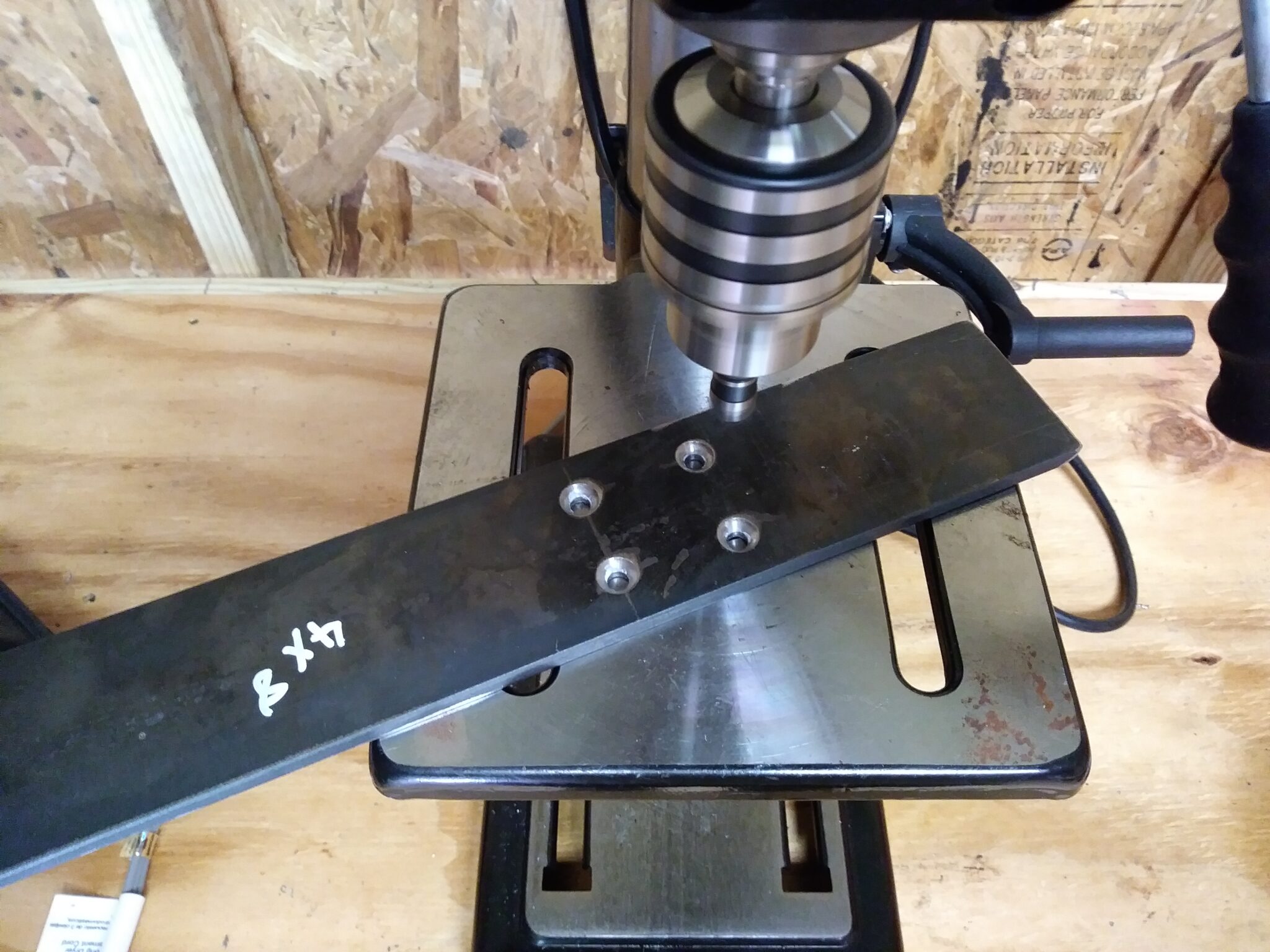 The Ultimate Guide to Countertop Overhangs and Countertop Support ...